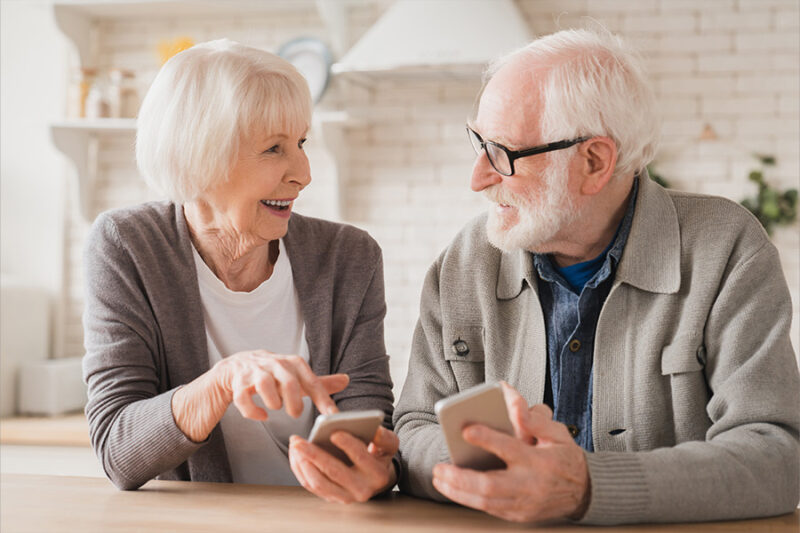 What are the differences between monofocal and multifocal lens implants ...